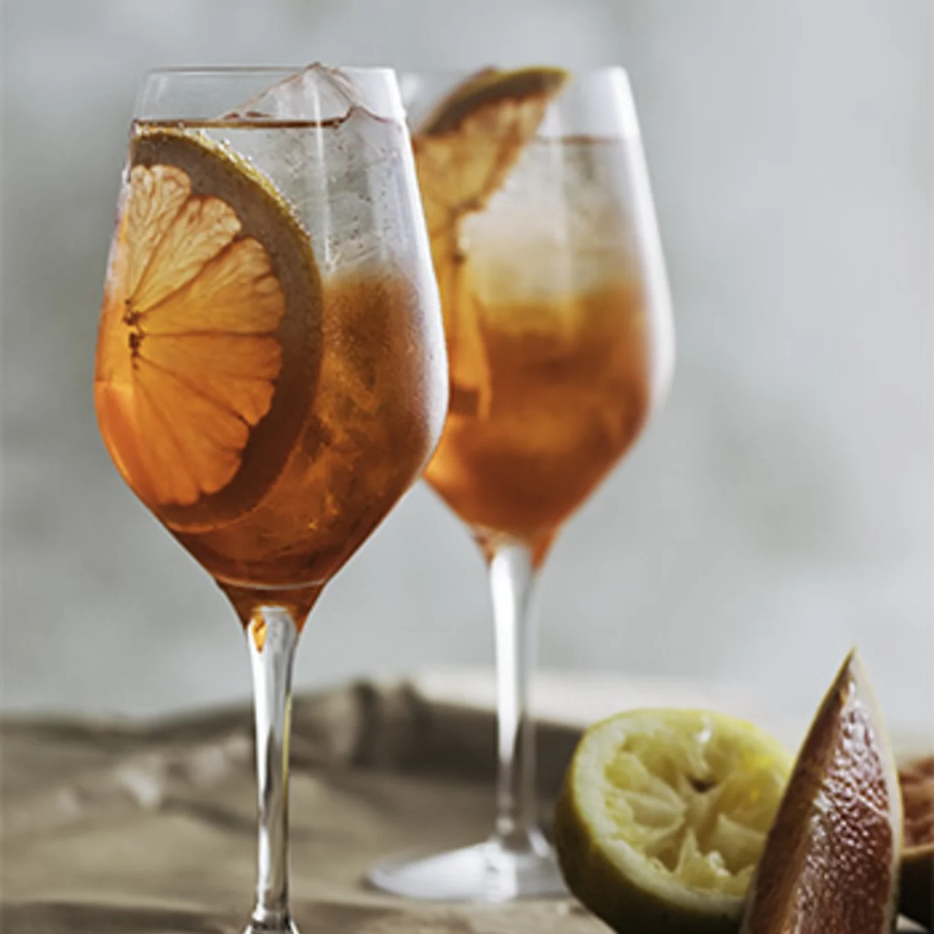 Coffee infused aperol spritz | KitchenTime